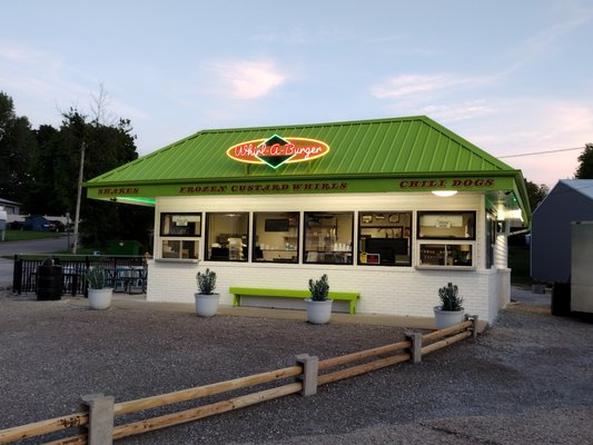 WHIRL-A-BURGER - Updated October 2025 - 117 S Kingshighway, Perryville ...