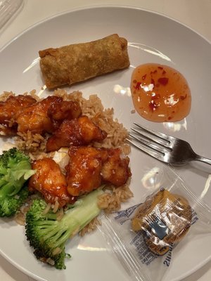 NEW FRESH WOK - 97 Photos & 160 Reviews - 1533 Larpenteur Ave W, Falcon ...