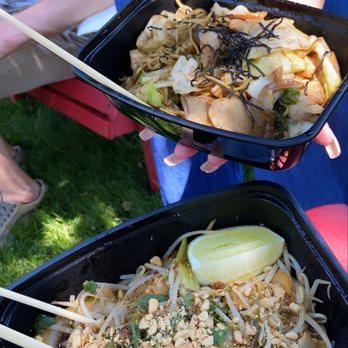 ISSEI NOODLE - Updated September 2024 - 290 Photos & 399 Reviews - 54 W ...