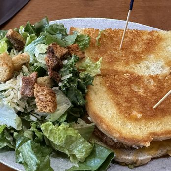 BRICK’S - Updated October 2025 - 387 Photos & 705 Reviews - 482 Main St ...