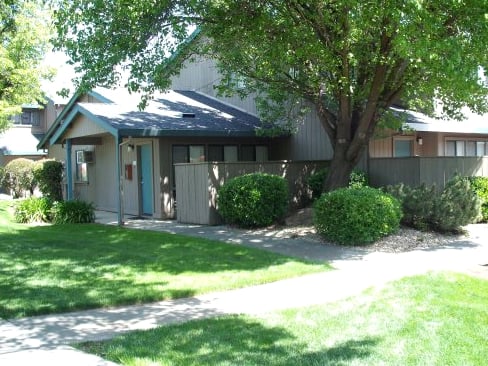 TEMESCAL APARTMENTS - Updated May 2026 - 11 Reviews - 2477 Sycamore Ln ...
