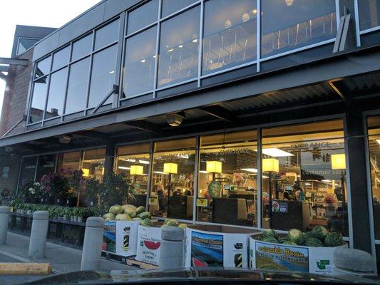 QFC - 34 Photos & 130 Reviews - 1801 N 45th Street, Seattle, Washington ...