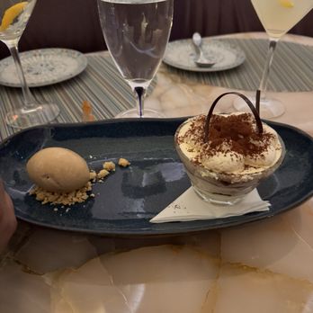 LAGO - Updated January 2025 - 6725 Photos & 2399 Reviews - 3600 S Las ...