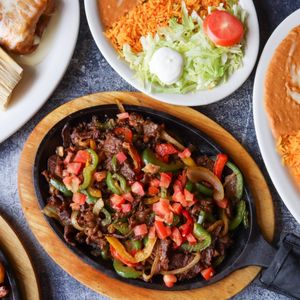 MEXICO LINDO - Updated January 2026 - 1700 Sand Acres Dr, De Pere ...