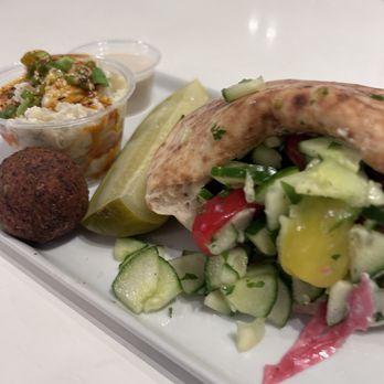 SHUK SAVANNAH - Updated December 2024 - 197 Photos & 102 Reviews - 1313 ...