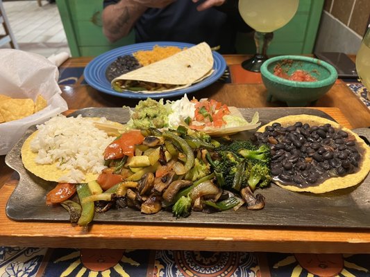 DON SOL - Updated October 2025 - 50 Photos & 87 Reviews - 715 N Giant ...