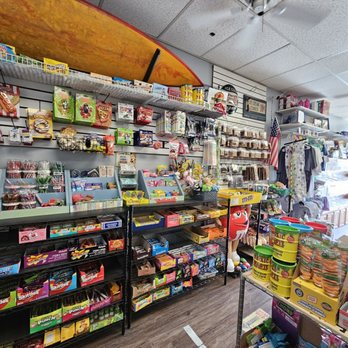 NANA’S & POP POPS SWEET SHOP - Updated July 2024 - 163 Photos & 111 ...