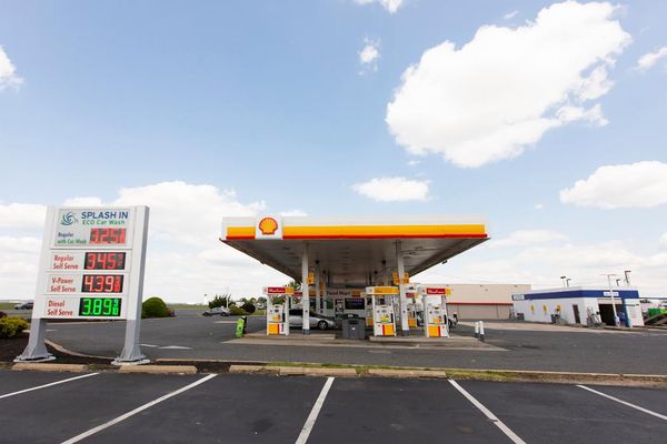 SHELL - Updated April 2025 - 102 N Dupont Hwy, New Castle, Delaware ...