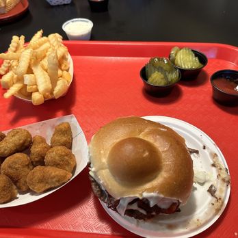 CHARLIE RIEDEL’S FAST FAMILY RESTAURANT - Updated December 2025 - 56 ...