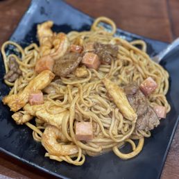 THE MAGIC NOODLE - Updated July 2024 - 4290 Photos & 2673 Reviews ...