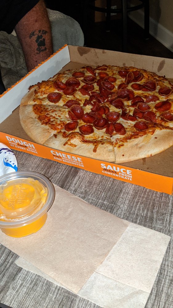 LITTLE CAESARS - Updated December 2025 - 11 Photos - 3921 Webster Ave ...