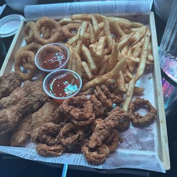 ZUI BEER BAR - Updated January 2026 - 169 Photos & 27 Reviews - 5649 ...