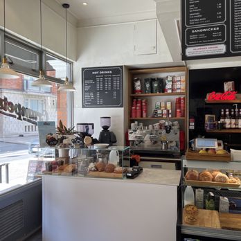 CRUMPETS - Updated November 2025 - 67 Photos & 45 Reviews - 82 ...