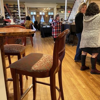 THE LIBRARY WINE BAR & BISTRO - Updated January 2025 - 327 Photos & 344 ...