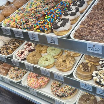 RANDY’S DONUTS - Updated January 2025 - 119 Photos & 56 Reviews - 4805 ...
