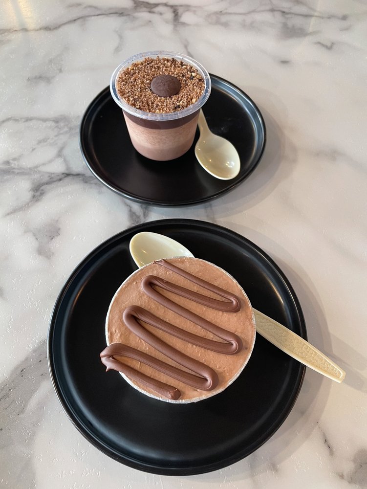 HAZEL BAR - Updated July 2025 - 50 Photos & 24 Reviews - Av. San ...