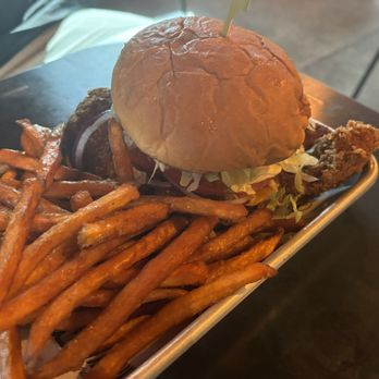 SKINNYFATS - Updated June 2024 - 4879 Photos & 3053 Reviews - 6261 Dean ...