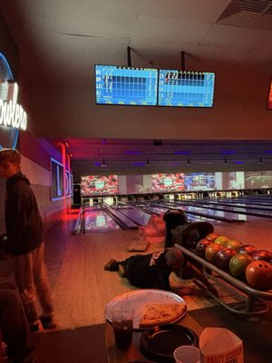 AMF PINOLE VALLEY LANES - Updated May 2026 - 168 Photos & 416 Reviews ...