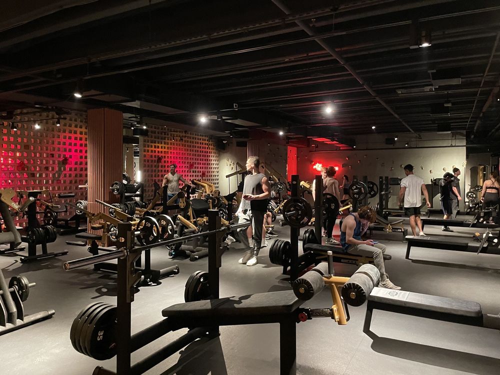 JOHN REED FITNESS - DALLAS - Updated December 2024 - 28 Photos & 30 ...