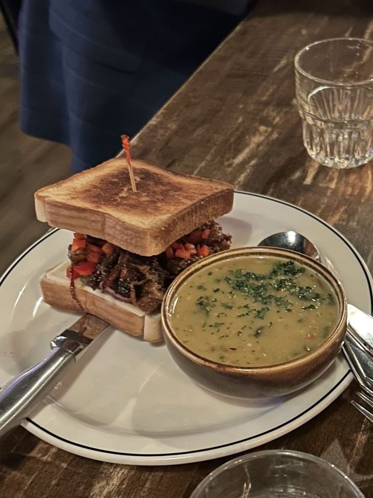 CONGRESS BEER HOUSE - Updated October 2025 - 26 Photos & 36 Reviews ...