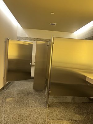 SKY RIDGE MEDICAL CENTER - Updated December 2025 - 88 Photos & 337 ...