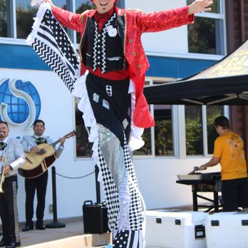 CIRQUE QUIRK - Updated December 2025 - 156 Photos & 102 Reviews - 2330 ...