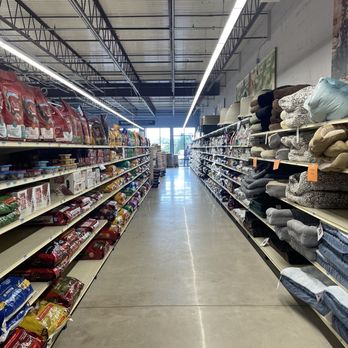 PETSENSE - Updated December 2025 - 24 Photos & 15 Reviews - 2710 ...