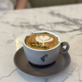 CAFE LEVANTINE - Updated July 2024 - 39 Photos & 13 Reviews - 6829 Elm ...