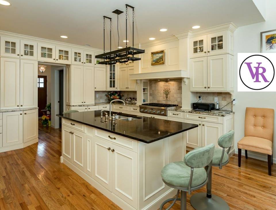 JESSE GUYER - VENTURE REALTY PARTNERS - 225 N Greenbush Rd, Troy, New ...