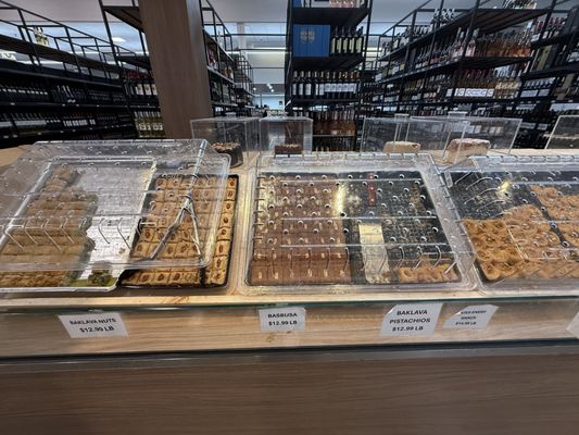 KC MARKET - Updated October 2025 - 29 Photos & 14 Reviews - 3775 ...