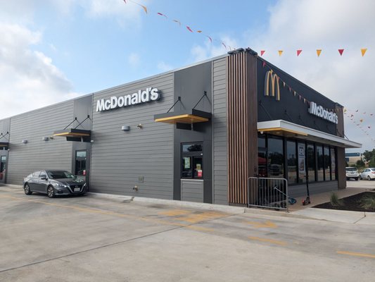 MCDONALD’S - Updated May 2024 - 18 Photos & 12 Reviews - 110 Jena Marie ...