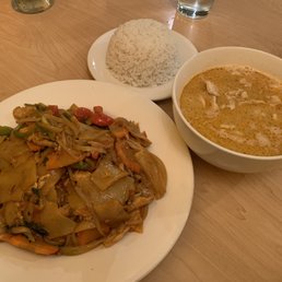 STICKY RICE - 97 Photos & 119 Reviews - 415 N Neil St, Champaign, IL ...