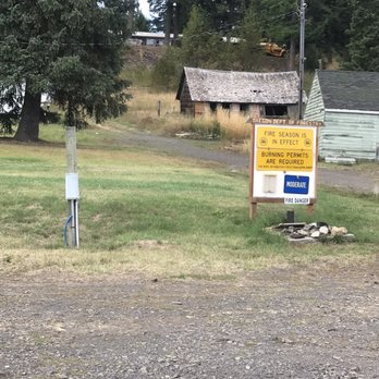 OREGON TRAIL STORE & DELI - Updated May 2024 - 49 Photos & 34 Reviews ...