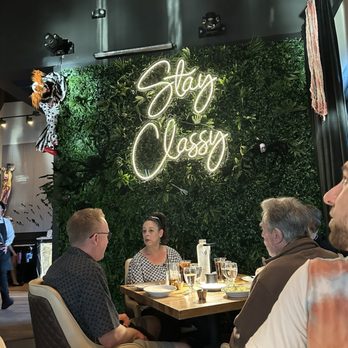 MEATING STREET - Updated January 2026 - 419 Photos & 379 Reviews ...