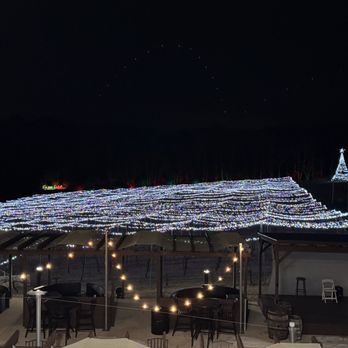 BLUE RIDGE ESTATE VINEYARD & WINERY - Updated October 2025 - 611 Photos ...