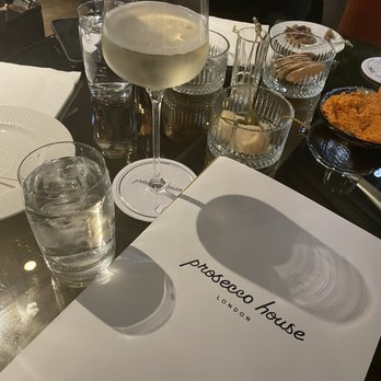 PROSECCO HOUSE - Updated July 2025 - 23 Photos - 1 Tower Bridge, London ...