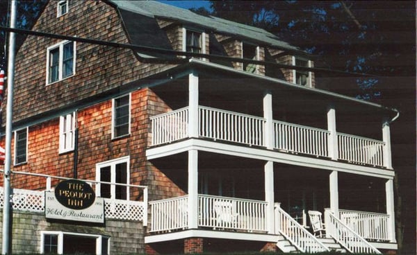 THE PEQUOT - Updated July 2024 - 28 Photos & 18 Reviews - 246 Montauk ...