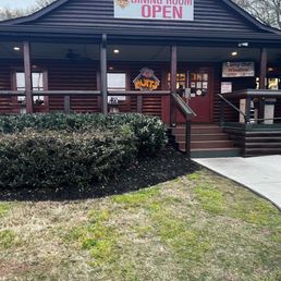 MUTTS BBQ - Updated July 2025 - 93 Photos & 183 Reviews - 101 W Rd ...