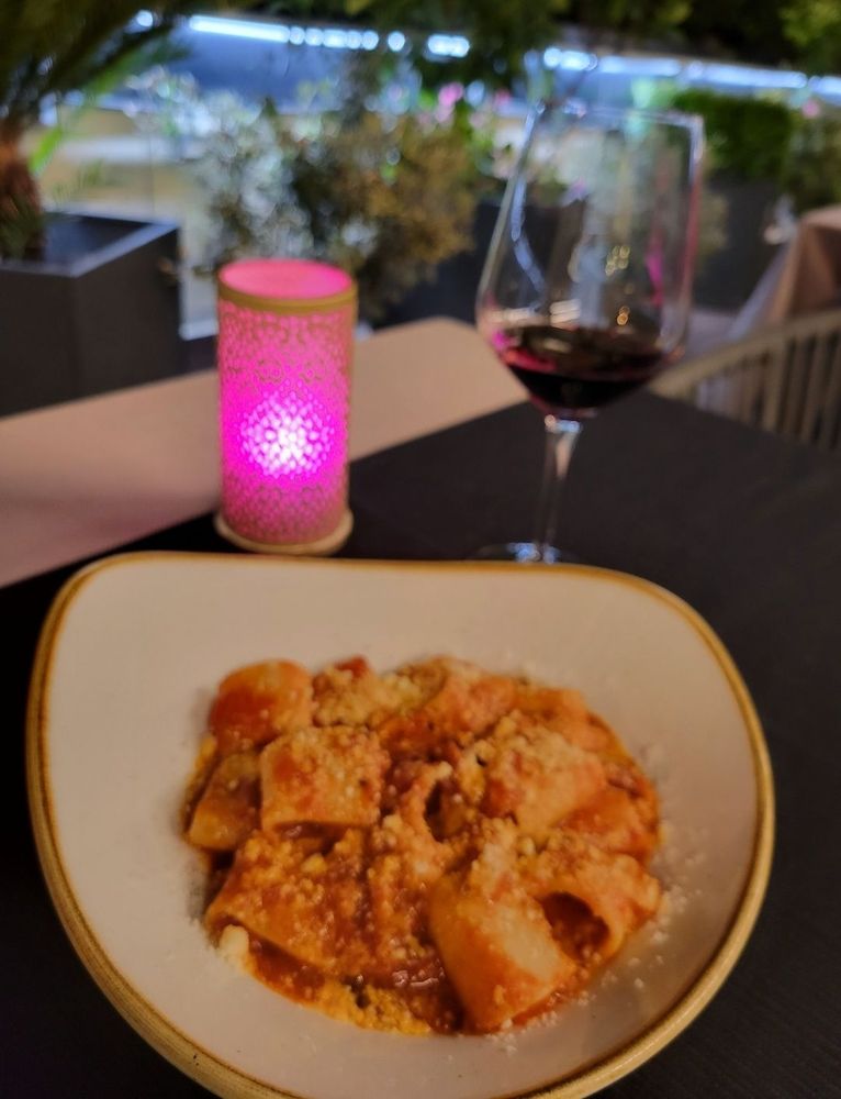 THE HIVE - 31 Photos & 15 Reviews - Via Torino 6, Roma, Italy - Hotels ...