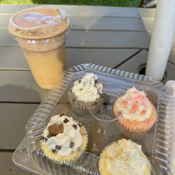THE CHEESECAKERY - Updated December 2025 - 258 Photos & 145 Reviews ...