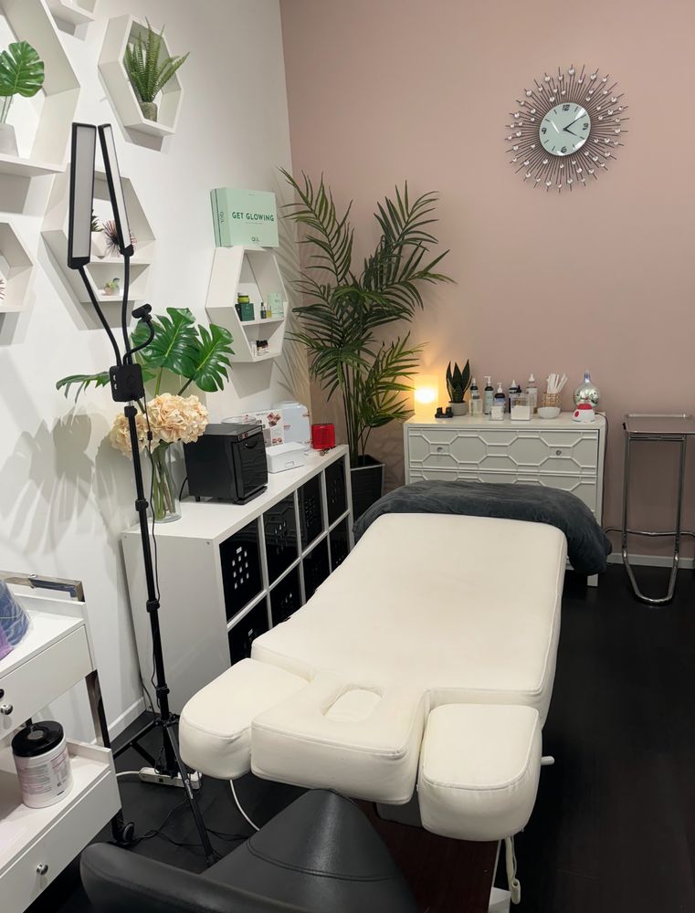 TRUE BRILLIANCE STUDIO - Updated July 2025 - Request an Appointment - 11 Photos - 24251 Town ...