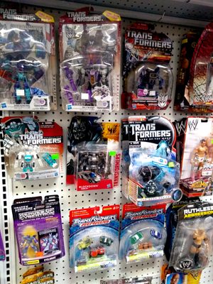 TOY FUSION COLLECTIBLE CONSIGNMENT STORE - Updated September 2024 - 105 ...