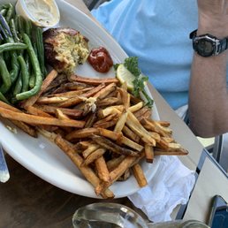 PINCHERS - TIN CITY - 894 Photos & 732 Reviews - 1200 5th Ave S, Naples ...