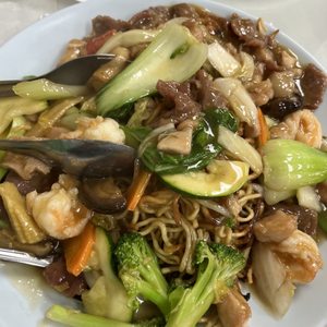 CHINA POINT - 687 Photos & 650 Reviews - Chinese - 9028 Archibald Ave ...