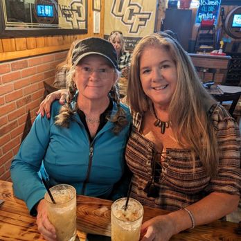 KELLY’S HALF SHELL PUB - 243 Photos & 245 Reviews - 390 N Suncoast Blvd ...