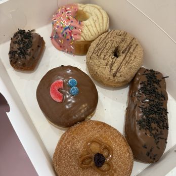 BARRIO DONAS - Updated July 2025 - 80 Photos & 23 Reviews - 630 ...