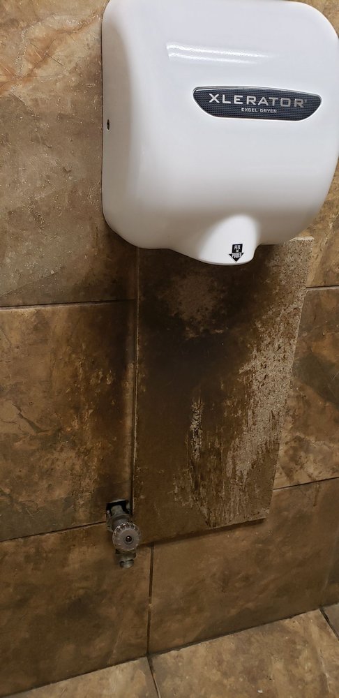 HAN-DEE HUGO’S # 61 - 11928 US 70 Business Hwy W, Clayton, North ...