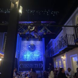 CONNECTED RESTAURANT - Updated October 2025 - 203 Photos & 244 Reviews ...