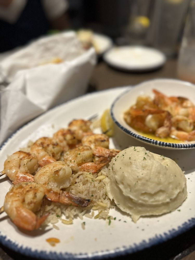 RED LOBSTER - Updated January 2026 - 204 Photos & 235 Reviews - 3230 ...