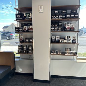 UTICA COFFEE ROASTING - Updated January 2026 - 181 Photos & 151 Reviews ...